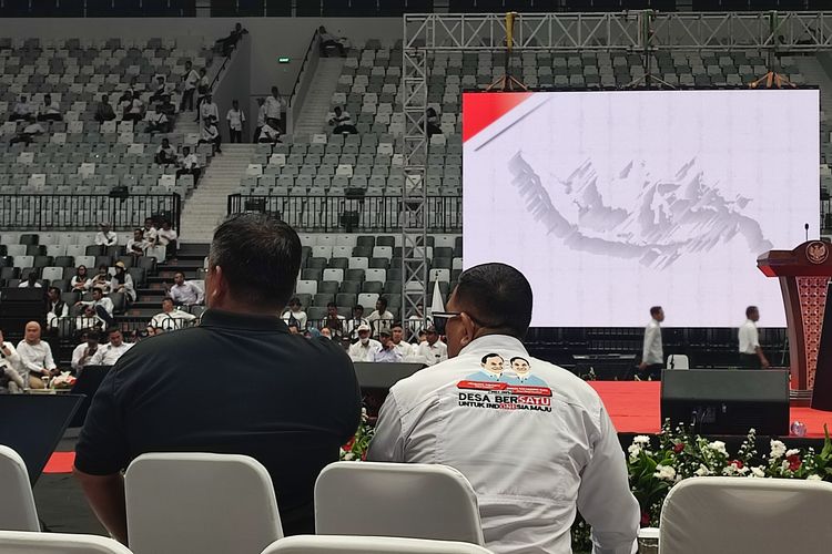 Ribuan Perangkat Desa Deklarasi Dukungan untuk Prabowo-Gibran Hari Ini ... Ribuan Perangkat Desa Deklarasi Dukungan untuk Prabowo-Gibran Hari Ini ...